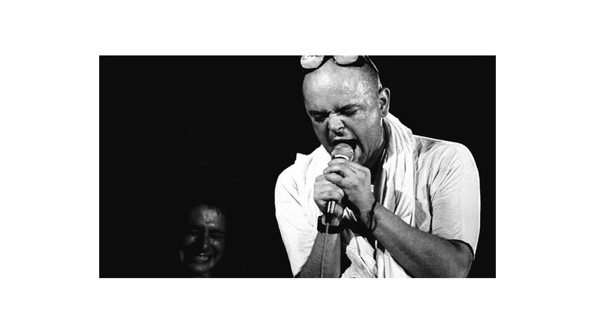 Un día como hoy murió el cantante Luca Prodan