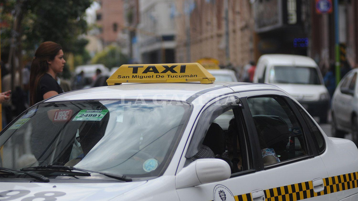 Ya rige la nueva tarifa de taxis en San Miguel de Tucumán