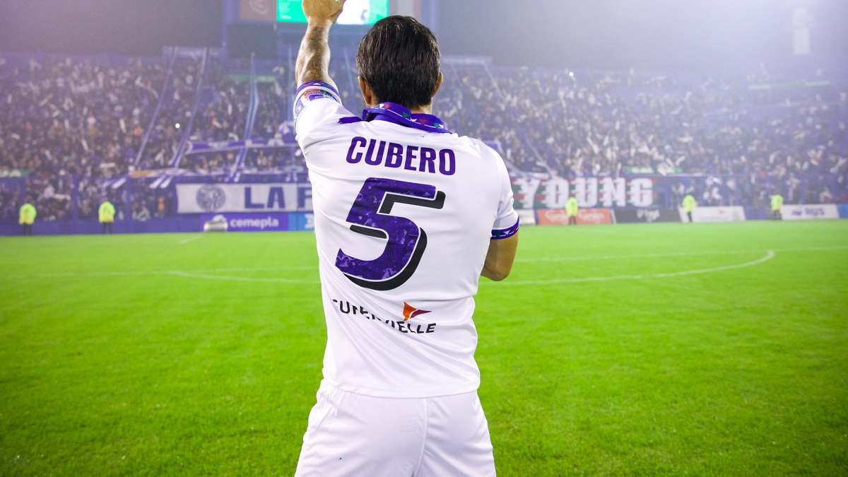 Cubero tuvo su despedida soñada ante el público de Vélez