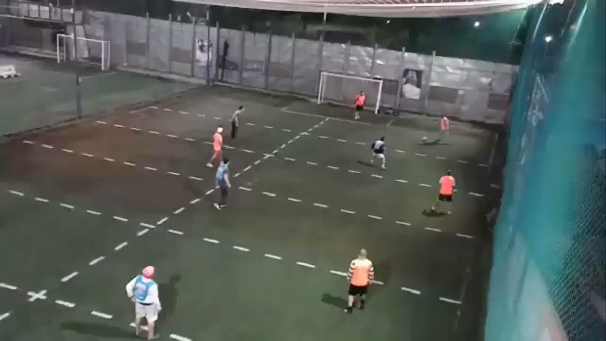 Metegol Humano, el nuevo fútbol 5 con distancia social