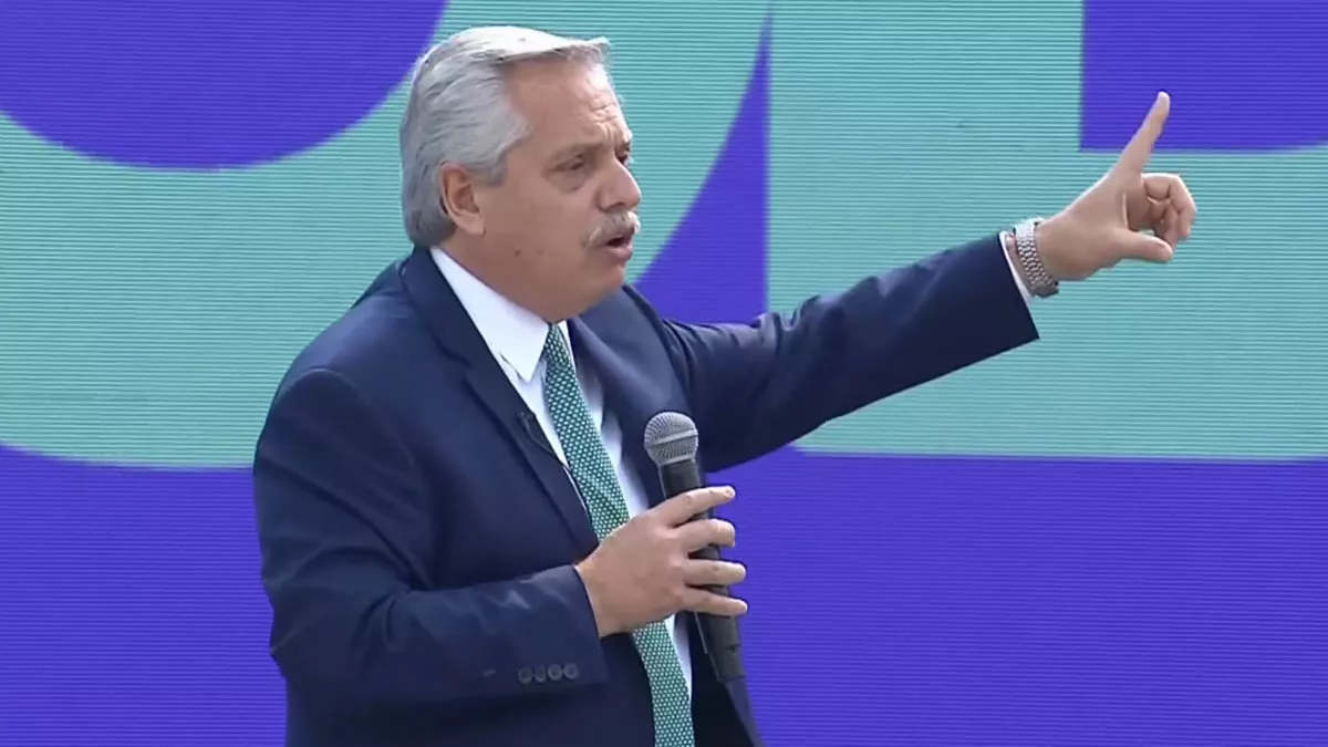 Alberto Fernández: Vamos a olvidarnos de tener la cara tapada