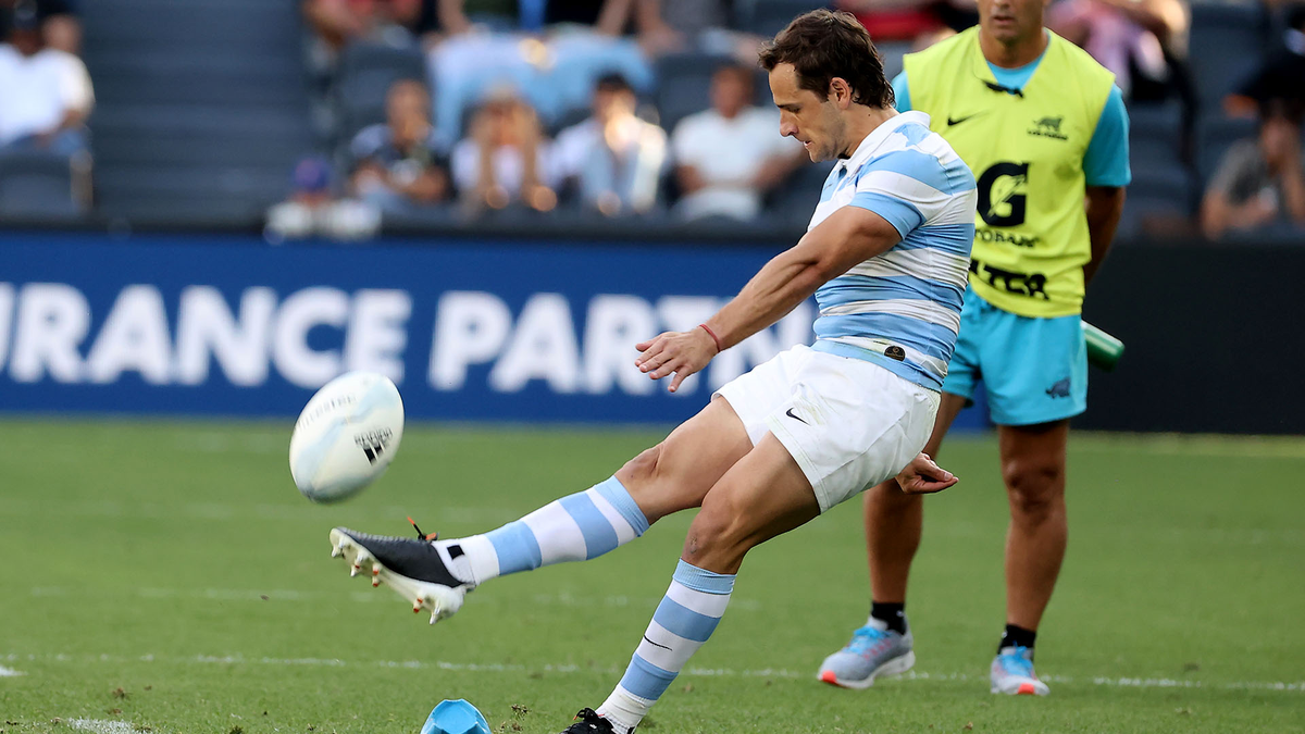 Nicolás Sánchez sería el nuevo capitán de Los Pumas