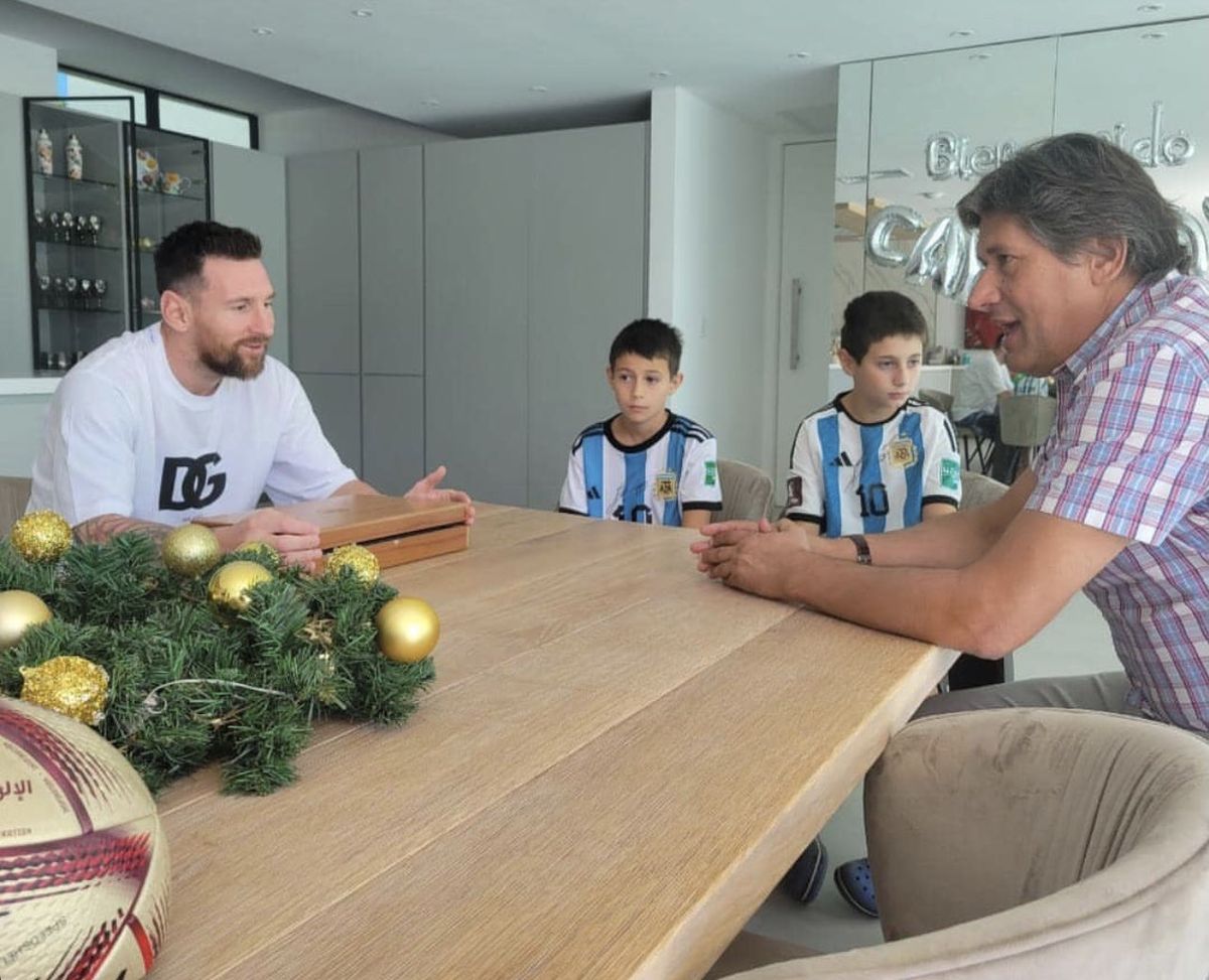 Messi fue declarado ciudadano ilustre de Funes Messi fue declarado ciudadano ilustre de Funes