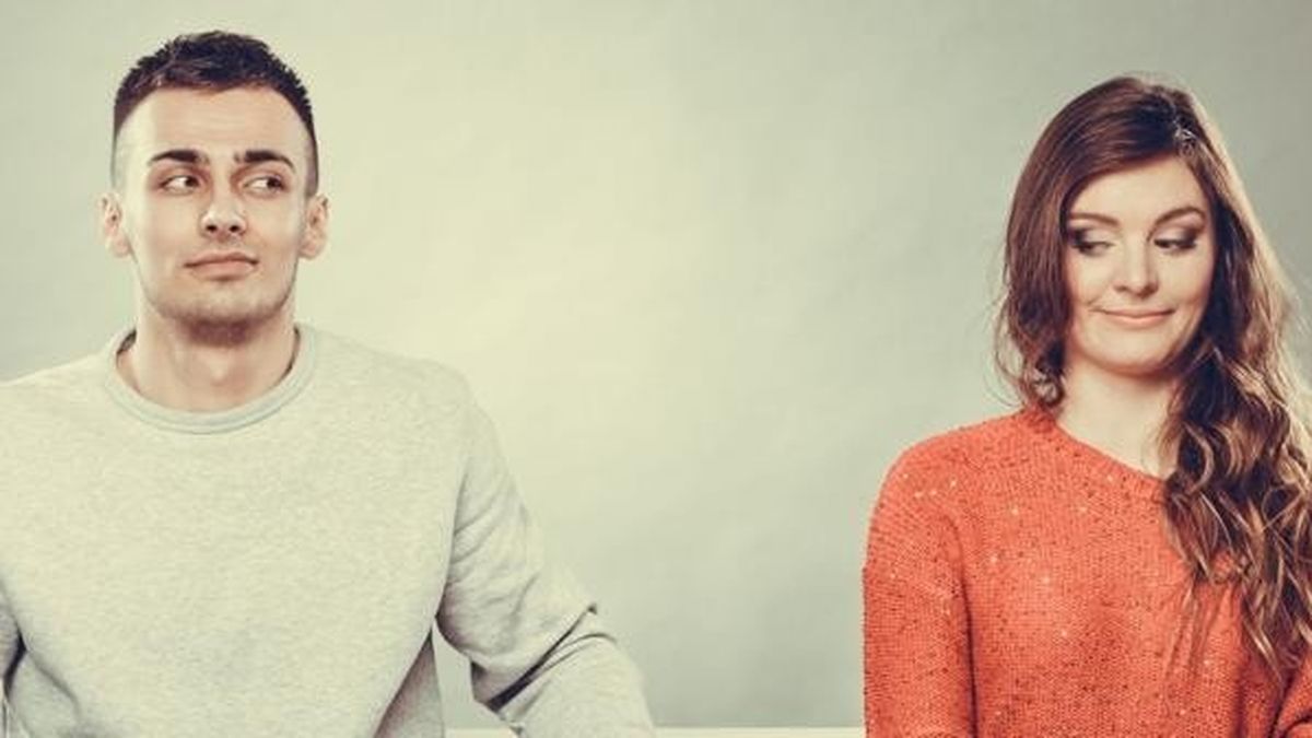 Por qué incomoda hacer contacto visual en una conversación