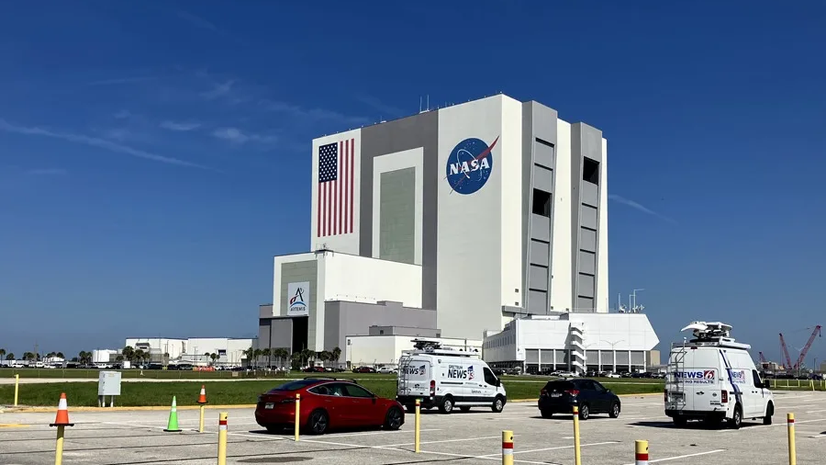 La NASA planea construir una base nuclear en la Luna