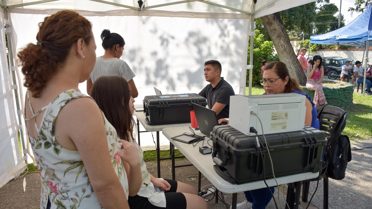 Programa Acercarnos: ya se van realizando 40 mil trámites