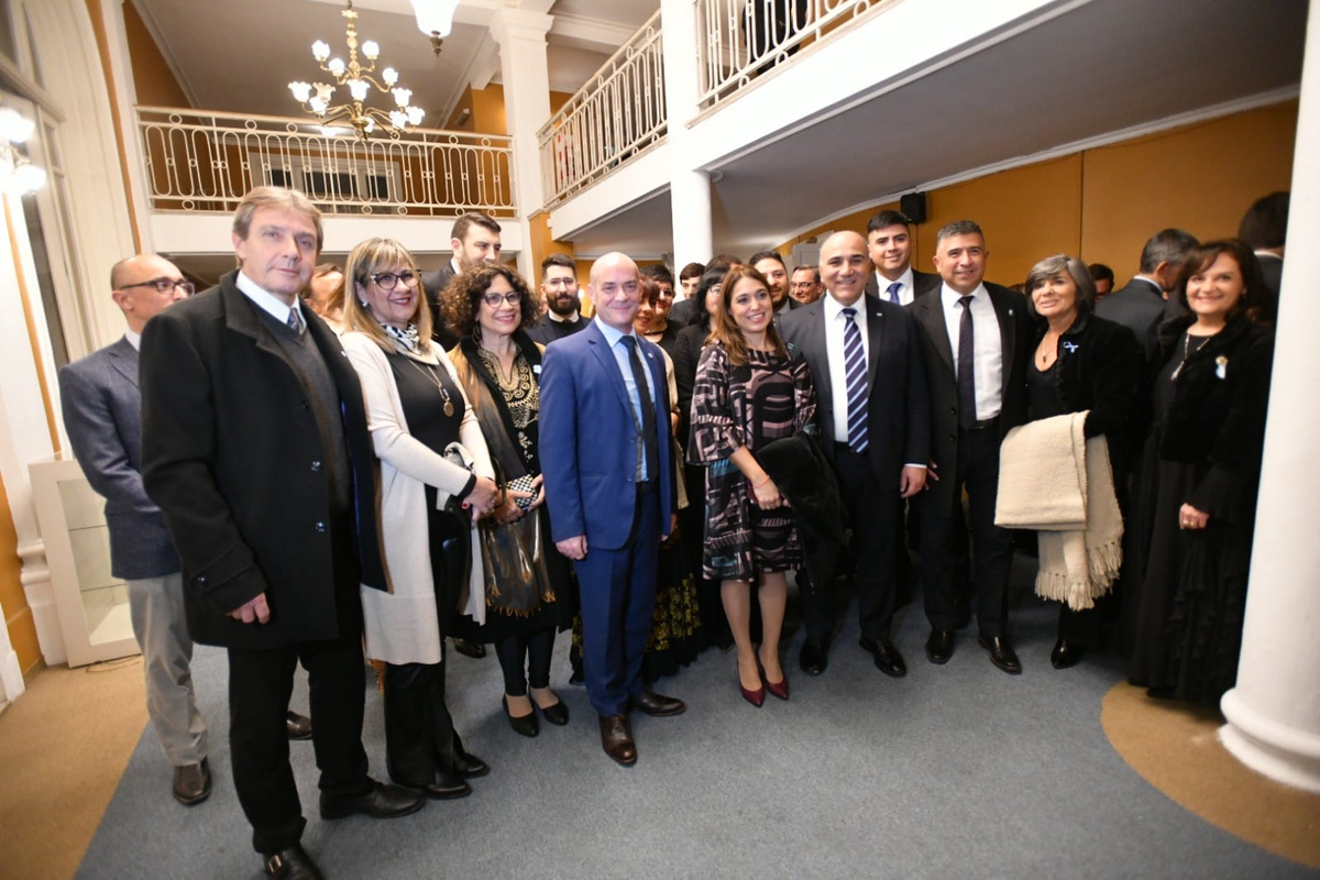 En el Teatro San Martín dieron inicio los festejos por el 9 de julio