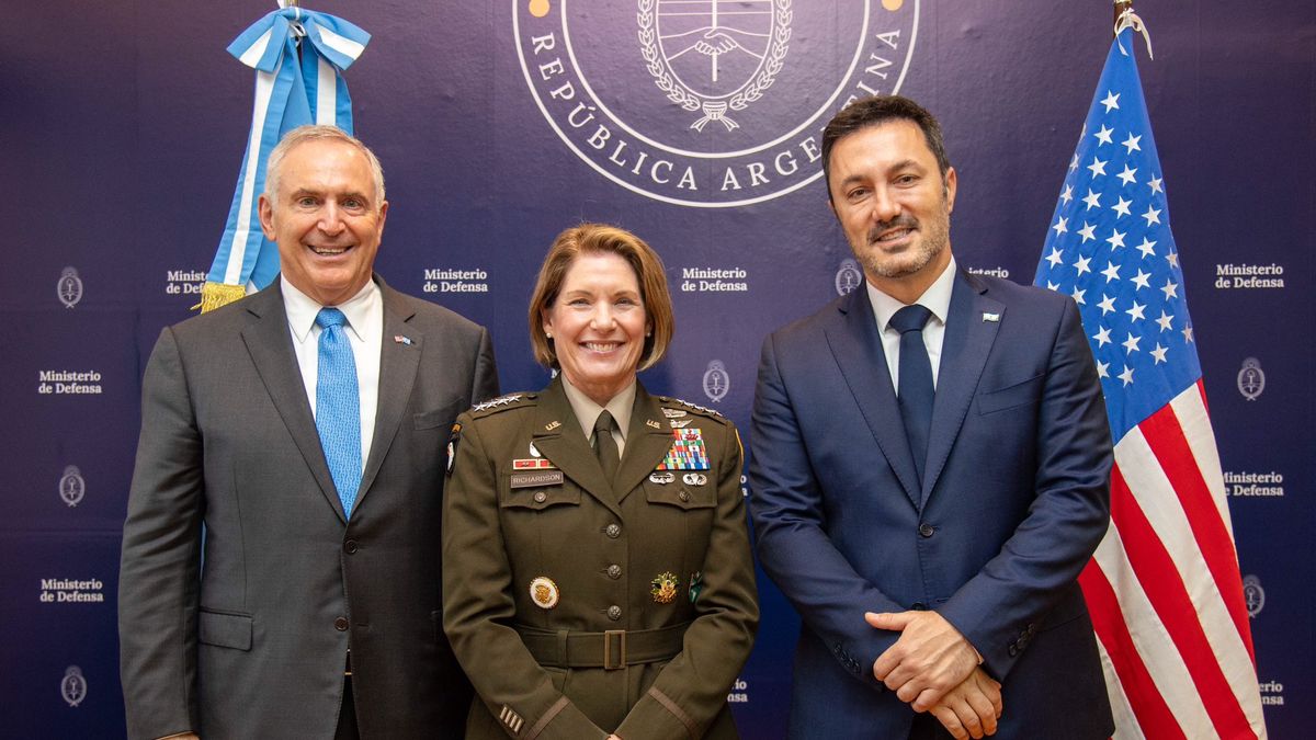 Luis Petri se reunió con la jefa del Comando Sur de Estados Unidos