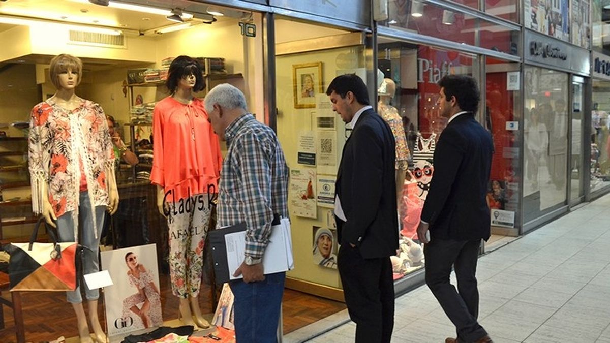 Comercio Interior controla precios en locales comerciales