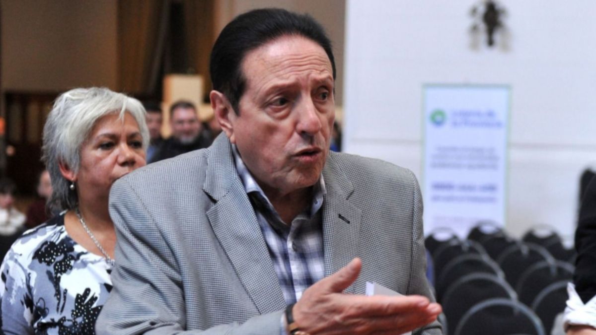 Falleció Carlos Quintana, histórico líder de UPCN Falleció Carlos Quintana, histórico líder de UPCN
