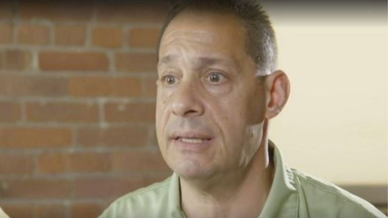 Netflix: la historia de 3 hermanos trillizos que hizo furor en los 80s