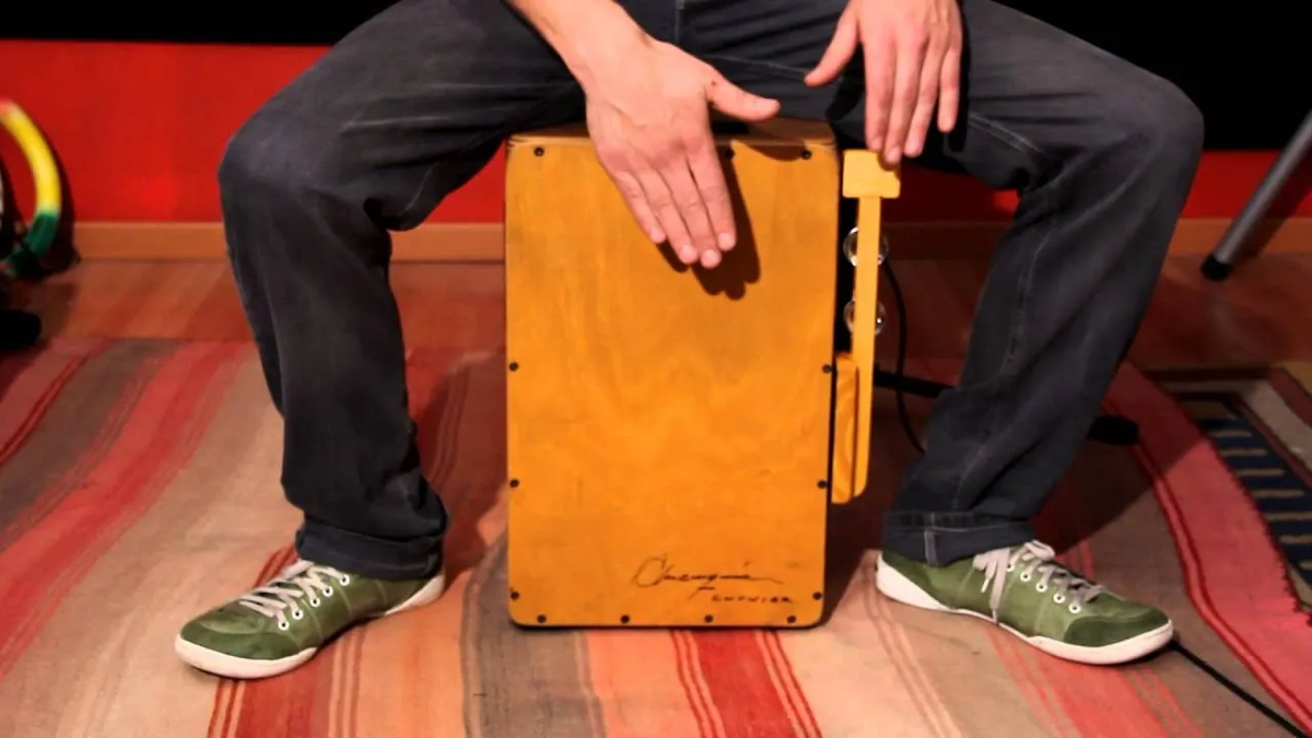 Taller de Bombo y Cajón Peruano en la Casa de la Cultura