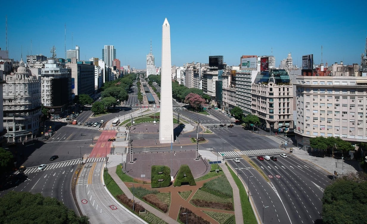 El Obelisco celebra sus 87 años de historia