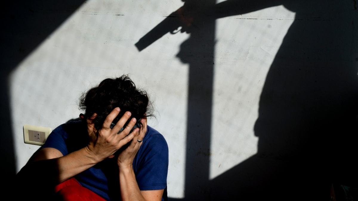 Las Armas Como Instrumentos De Violencia Contra La Mujer